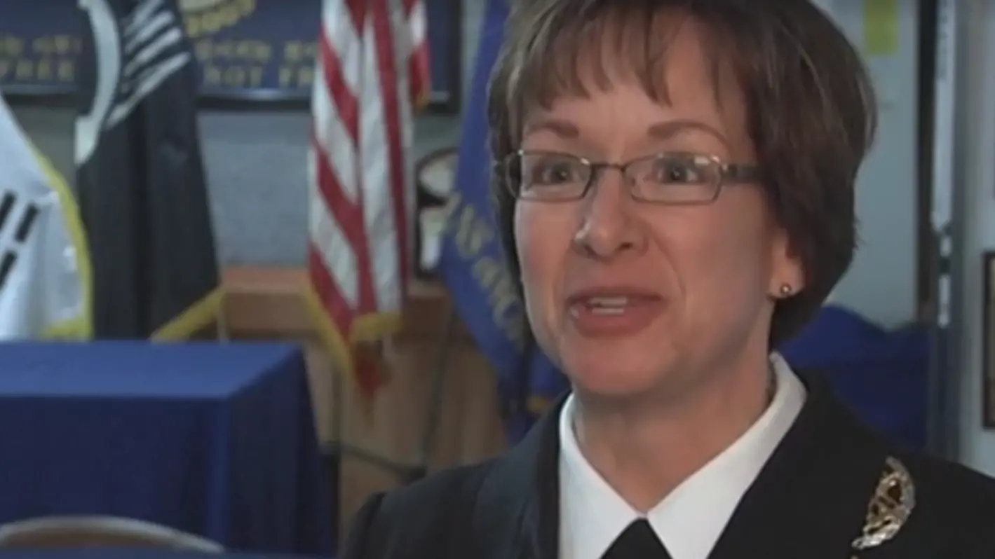 Una donna a capo della Marina Militare Usa: Biden sceglie Lisa ...