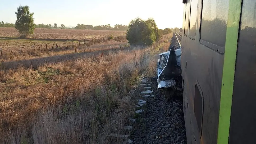 Museums, car ends up on the tracks and is hit by the train