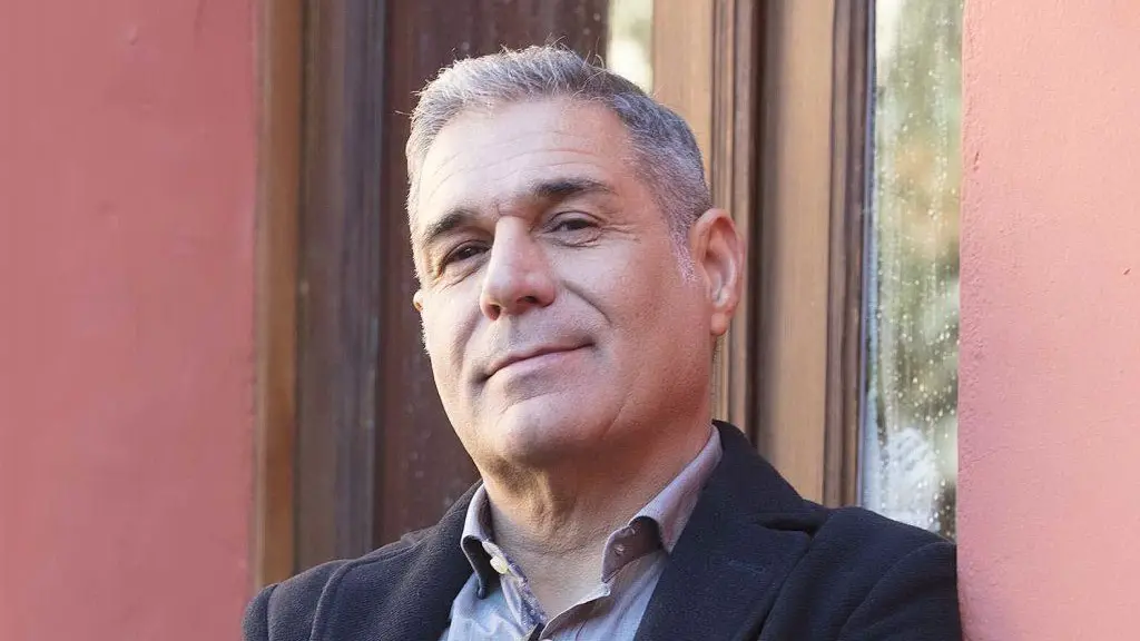 Mario, il latin lover di Quartu: "Gli sguardi delle donne mi seguono ...