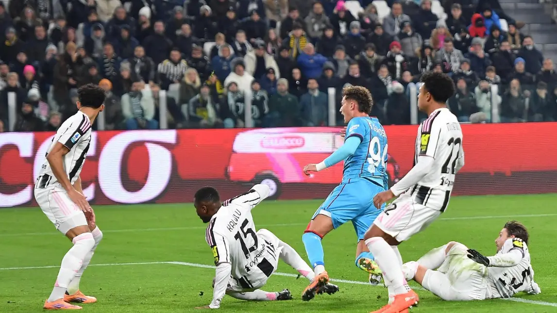 Juventus-Cagliari, le pagelle rossoblù: Palestra è una furia, Esposito ...