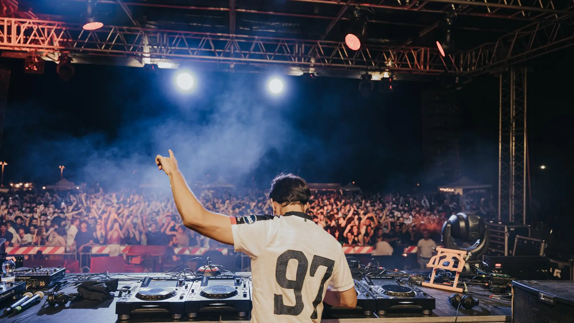 Torna il Nora Summer Festival: 10 ore di musica dal tramonto all’alba