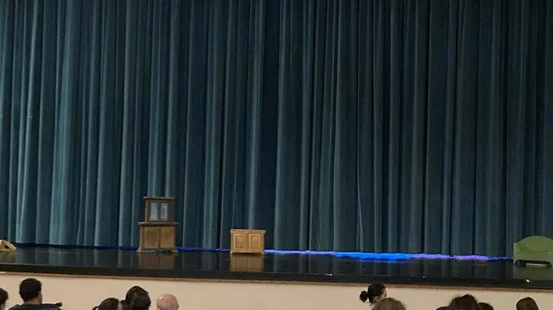 Porto Torres, sipario aperto al teatro Parodi: in scena il musical "Cats"