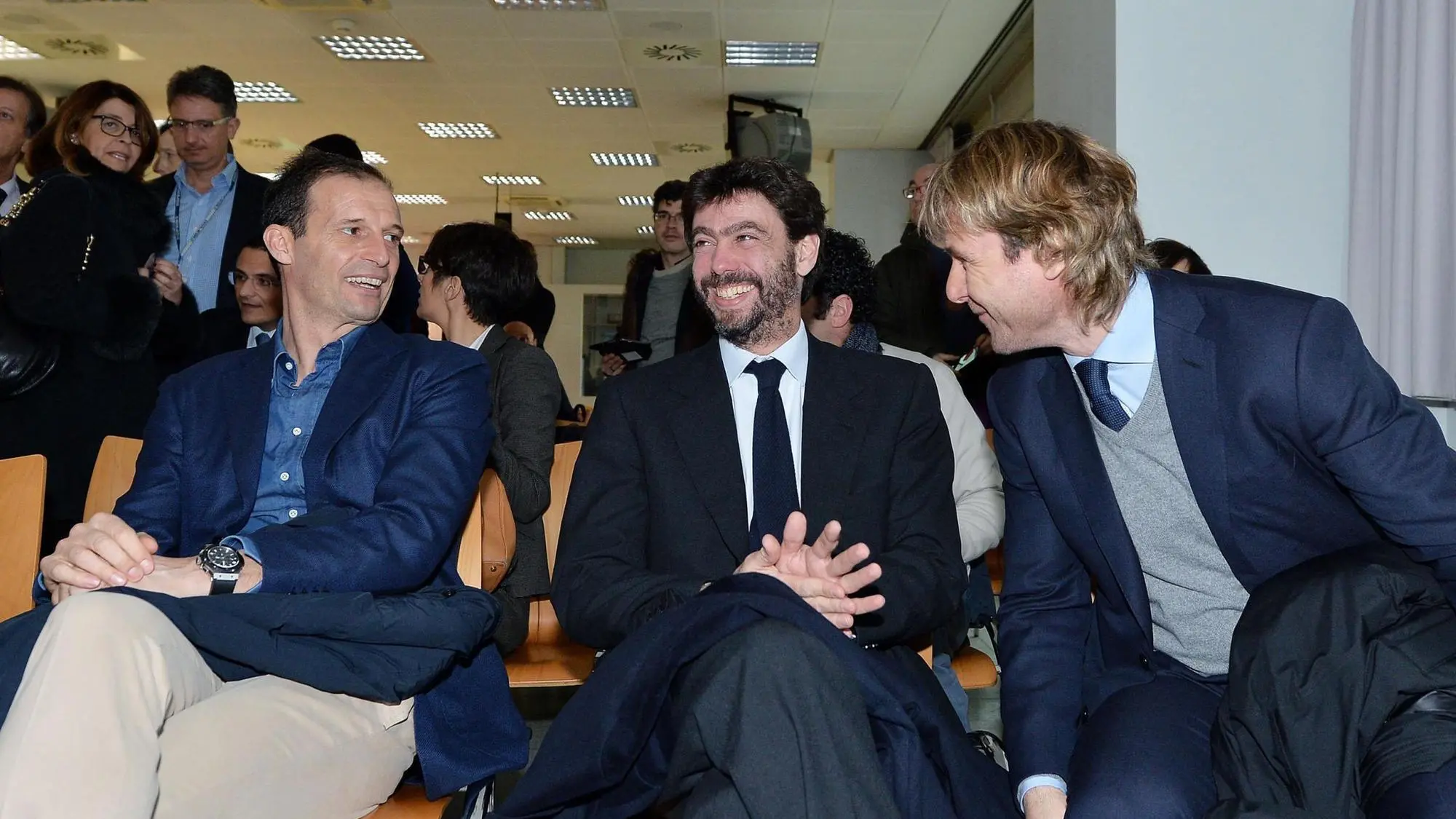 Juventus, Allegri e la squadra tornano alla Continassa