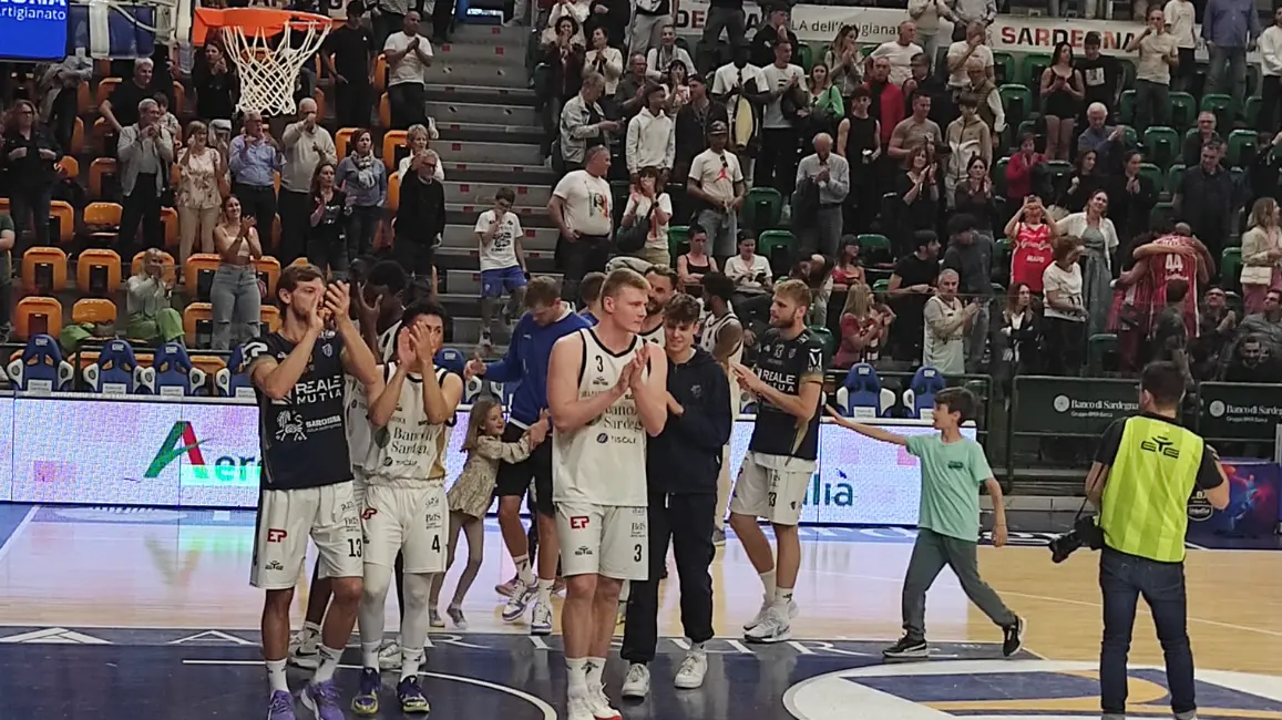 La Dinamo strapazza Reggio Emilia: finisce 95-63 - L'Unione Sarda.it
