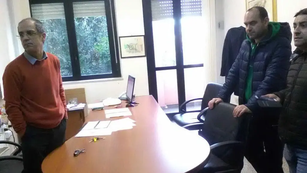 Presidi dei lavoratori della Keller di Villacidro in tutto il Medio ...
