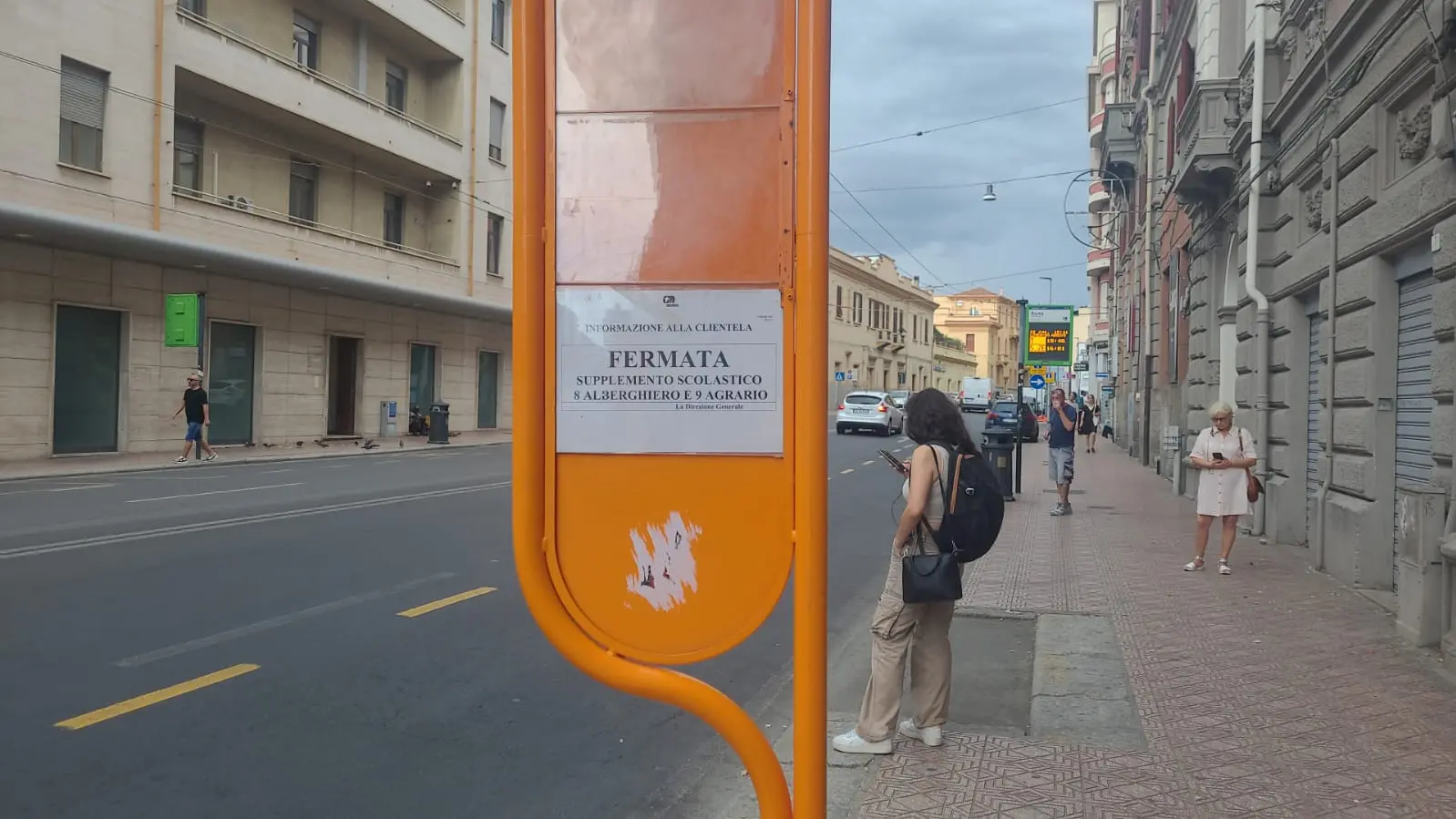 Cagliari, with the construction sites the routes of some CTM lines ...