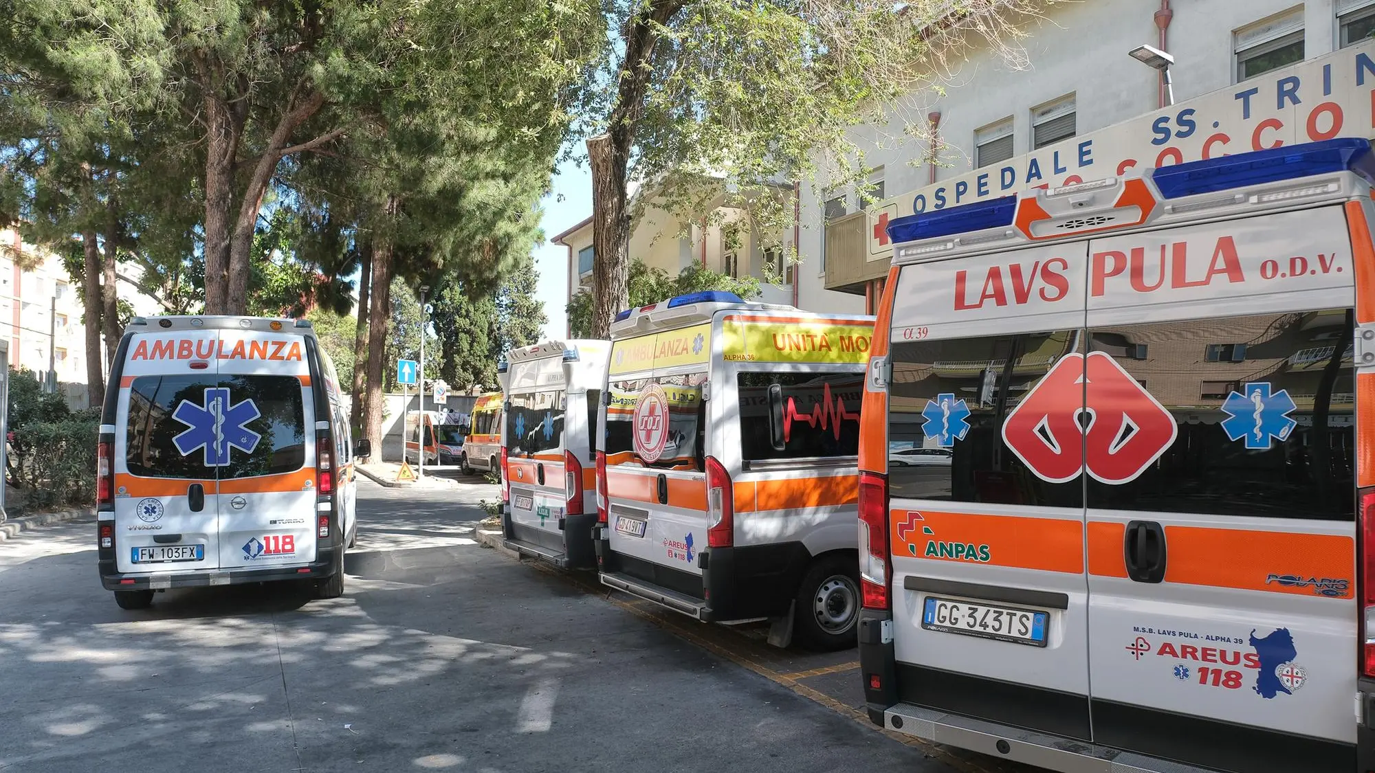 Sardinian hospitals collapsing