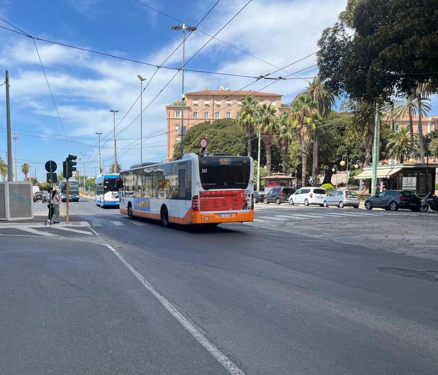 New roundabout to reroute Ctm and Arst buses for Via Roma metro ...