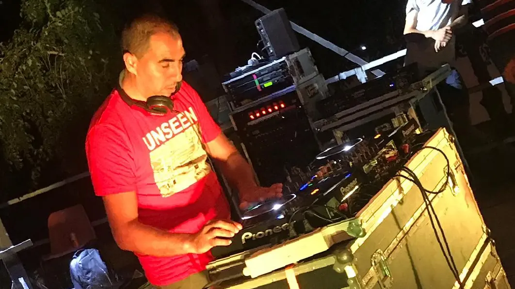 Il deejay Sandro Puddu scala le classifiche della musica Funky House ...