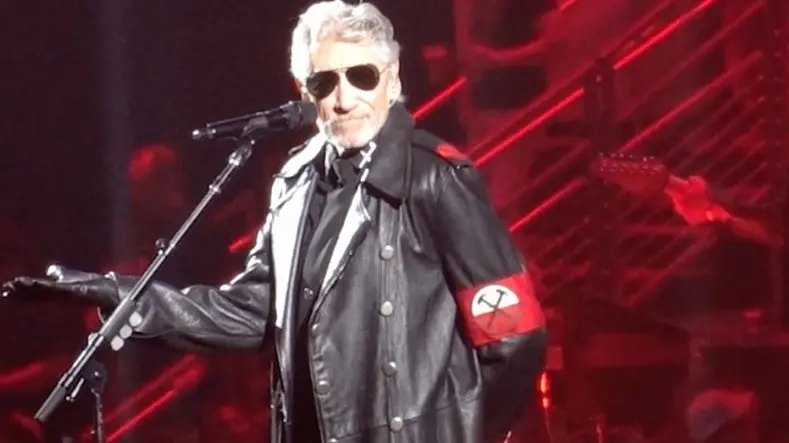 Roger Waters on stage in Berlin as an SS officer, under investigation ...