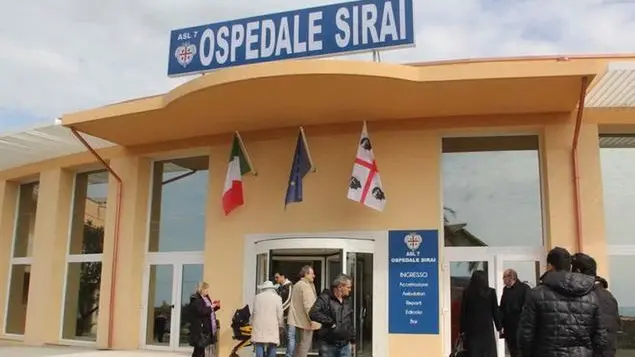 Sirai Hospital at the End of Its Life: Only One Nurse for Every Twelve ...