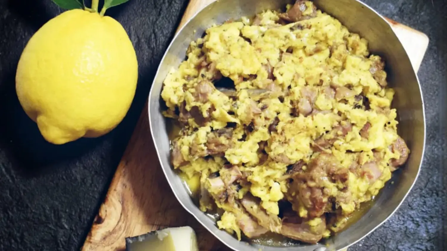 Agnello con uovo e limone, la gustosa ricetta sarda