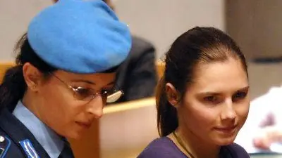 Meredith, la deposizione di Filomena'Amanda ha detto c'è qualcosa di ...