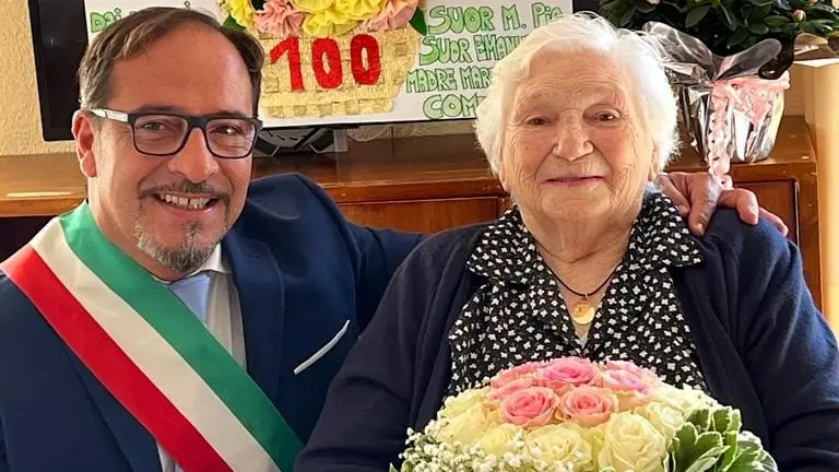 Villasimius in festa per i 100 anni di Alice Tarocco