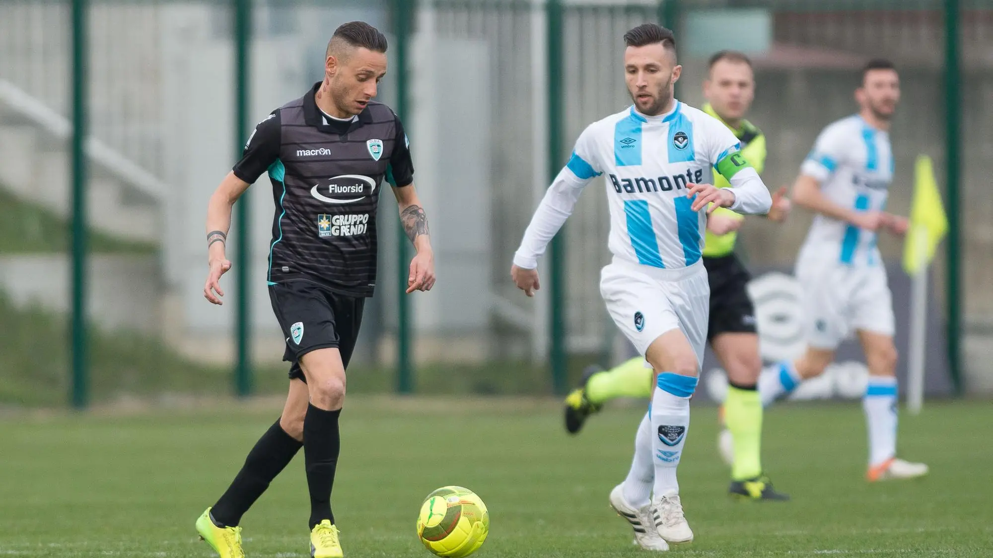 La Cos con Marco Piredda nel derby con l’Uri