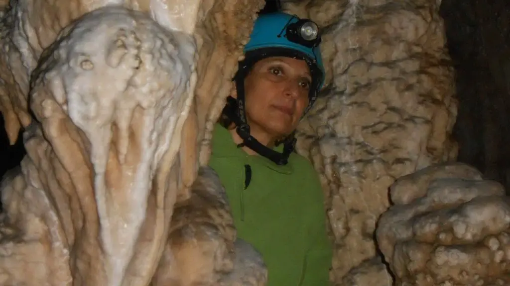 Speleologa cade da una roccia e muoreIncidente in escursione sul Monte ...