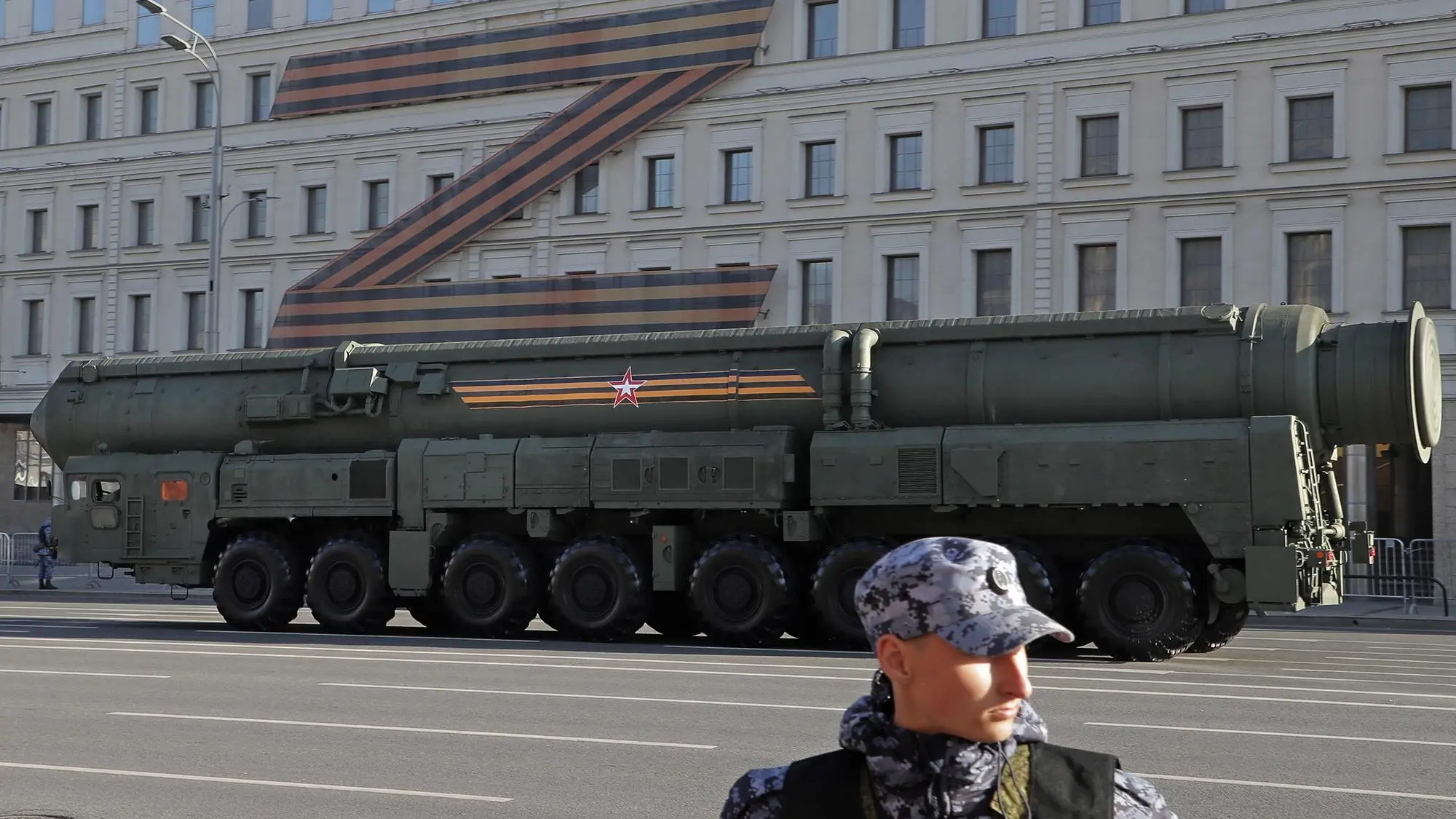 Russian bombs on a uranium ammunition depot: "A toxic cloud headed for ...