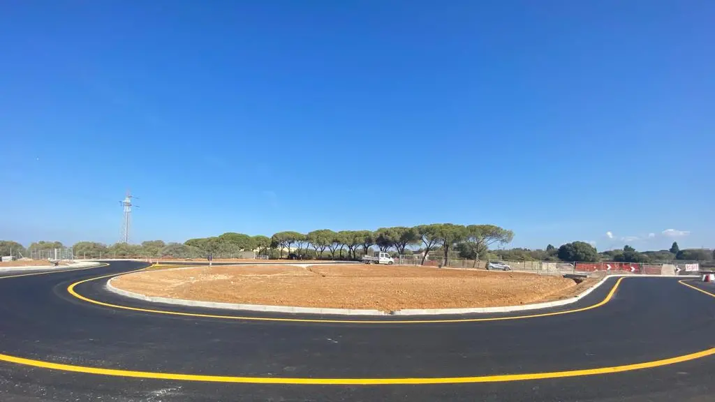 Elmas, riapre viale Cagliari con la nuova rotatoria