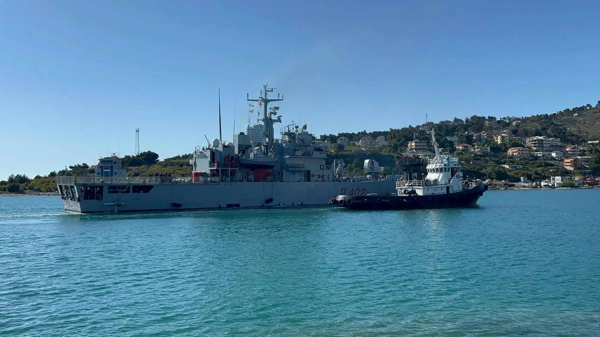 The Libra ship in Albania with 40 migrants on board - L'Unione Sarda ...