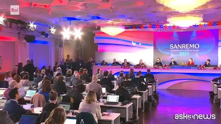 Sanremo, sarà Gianni Morandi a cantare l'Inno Nazionale - L'Unione Sarda.it