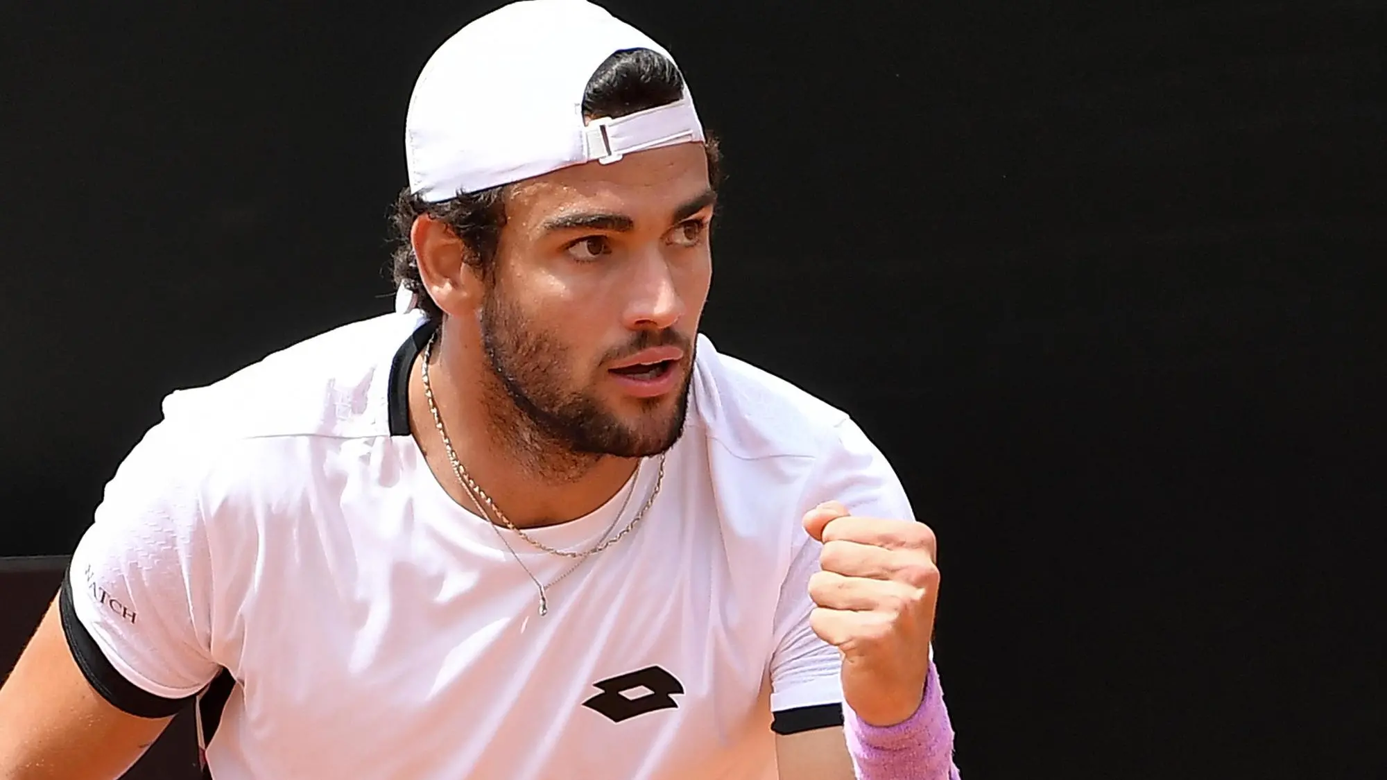 Tennis, Berrettini returns to victory in Marrakech