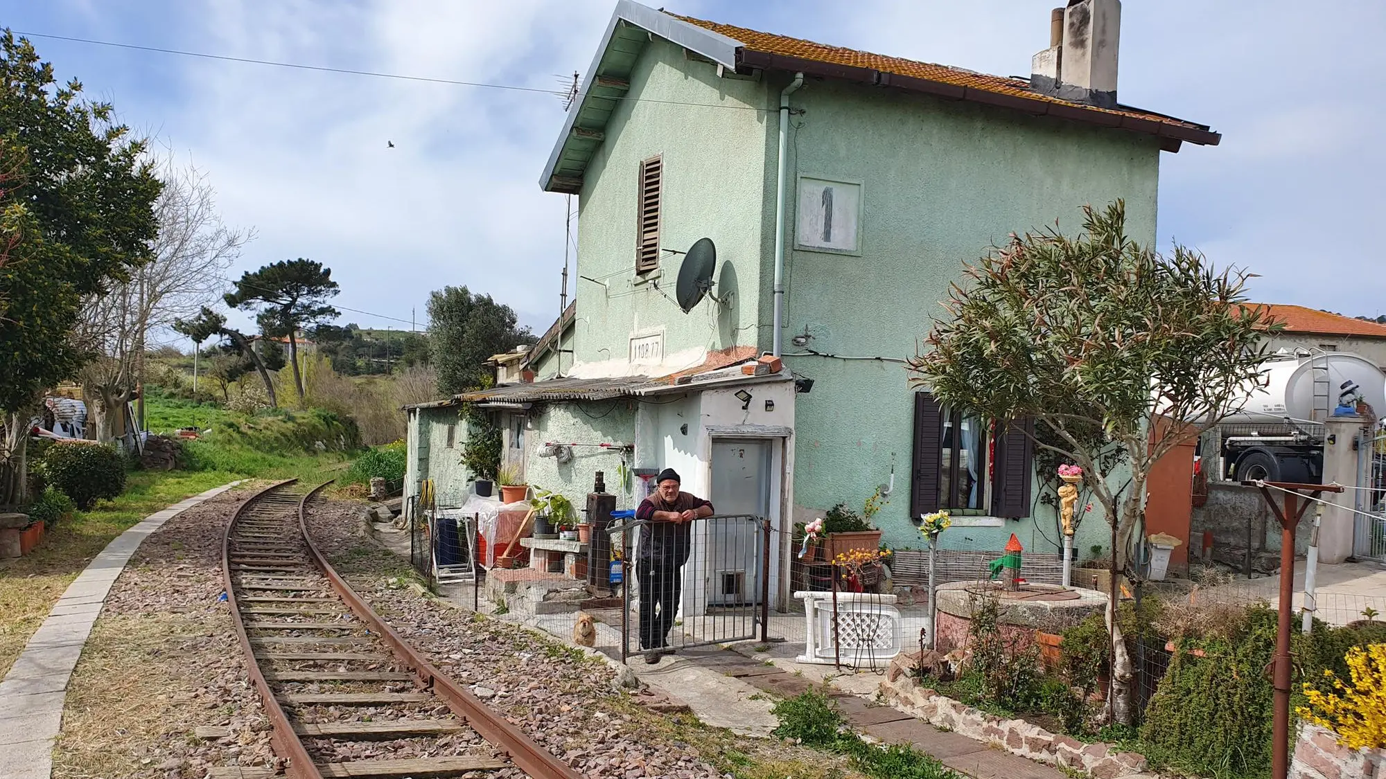 Macomer, the redevelopment of the old stations on the tourist railway ...