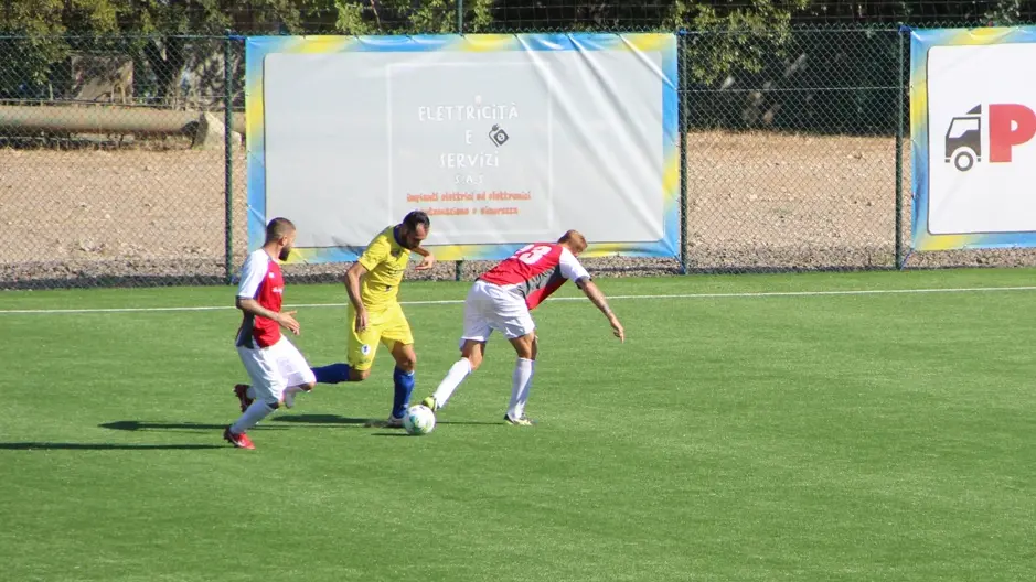 Calcio, giornata nera per le sarde in serie D