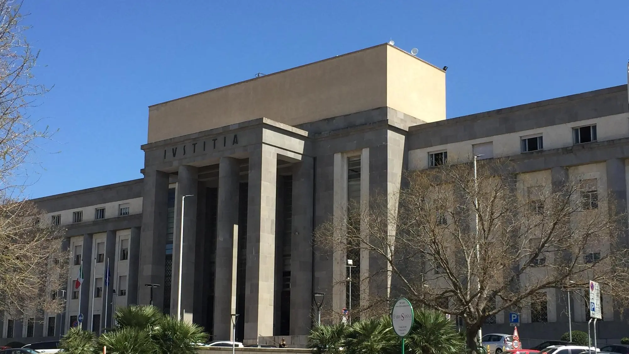 “Monte Nuovo”: the shadow of the Secret Services behind the leak - L ...