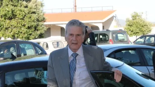 Simaxis, nach dem Tod von Donald Patrick Murray bittet die Gemeinde ...