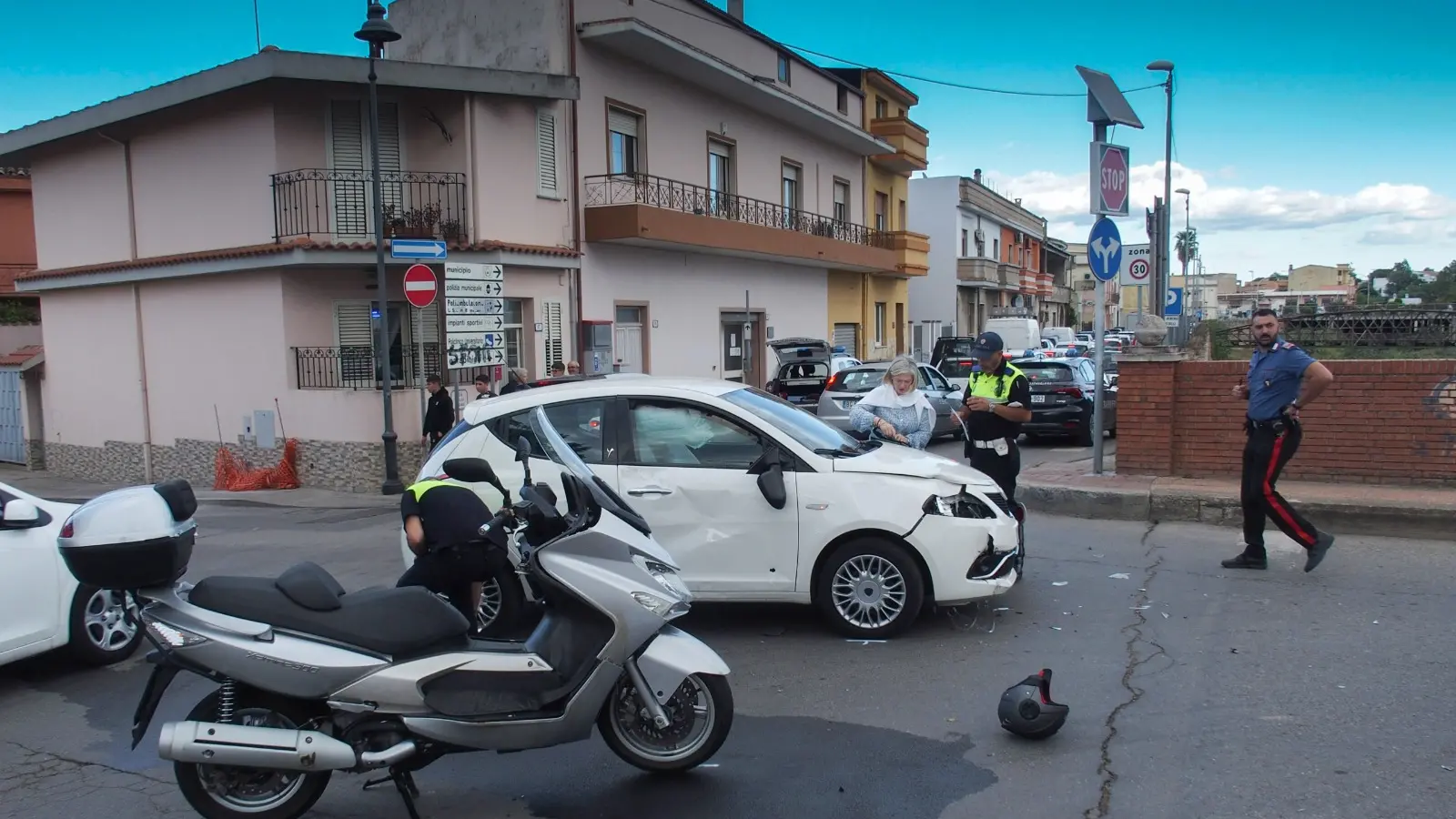 Six road accidents on the rise: among the causes are distraction and ...