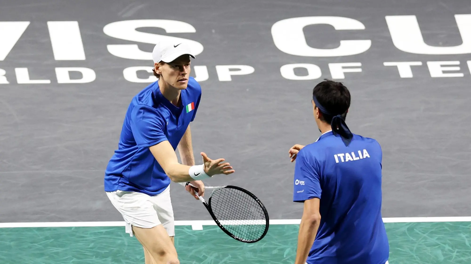 Coppa Davis, Italia in semifinale: Sinner trascinatore anche nel doppio, Olanda battuta 2-1