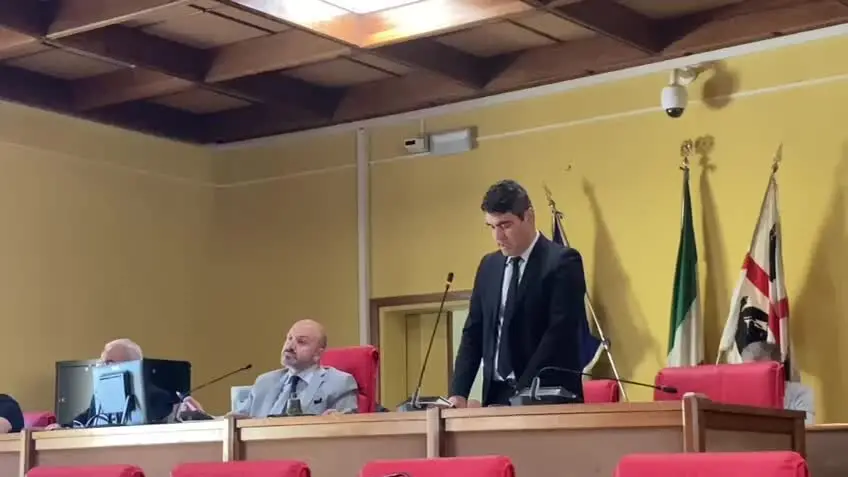 Nuoro, il sindaco Soddu presenta le dimissioni