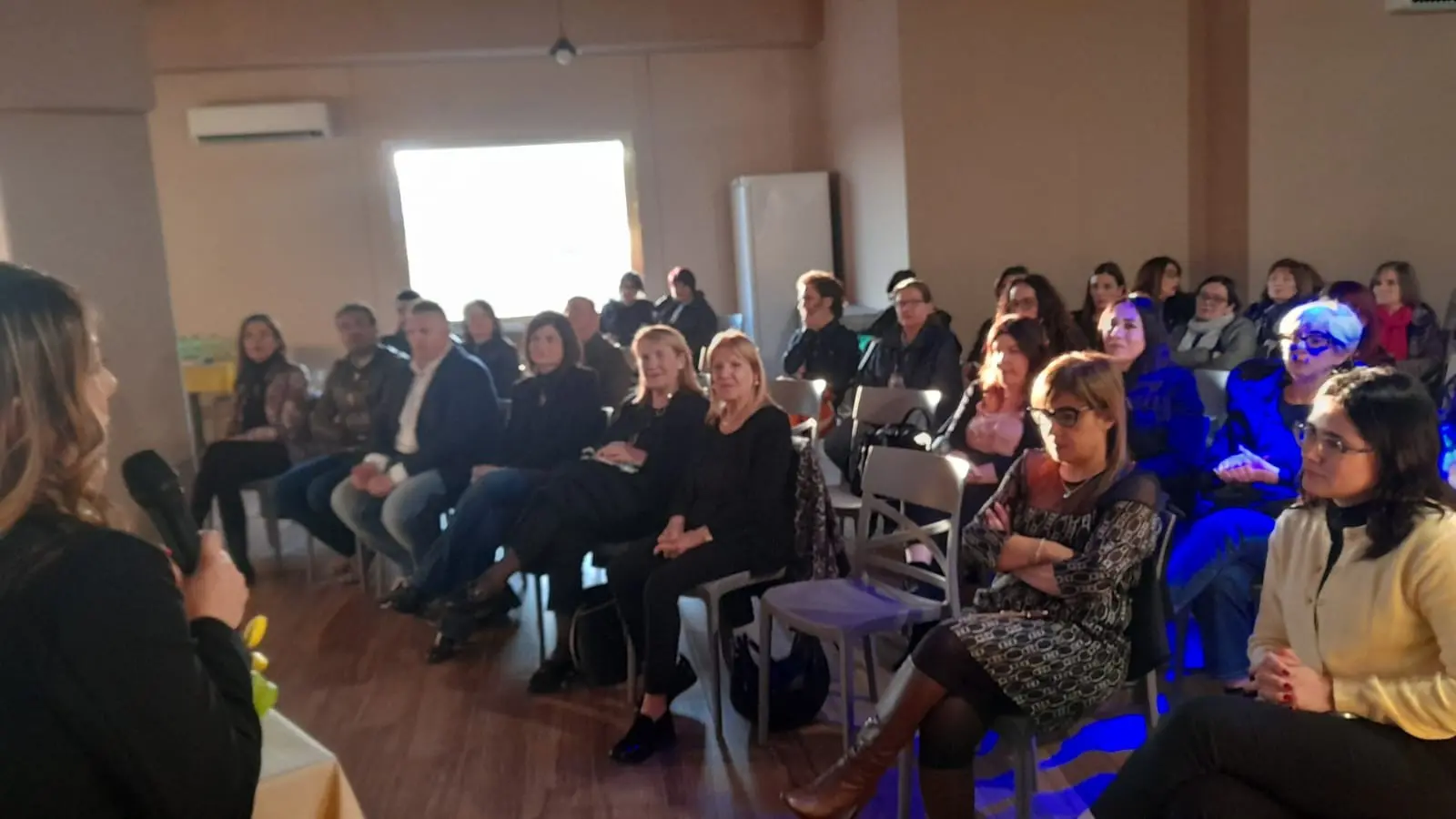 Sinnai, endometriosi: un convegno tra esperti e donne che hanno ...